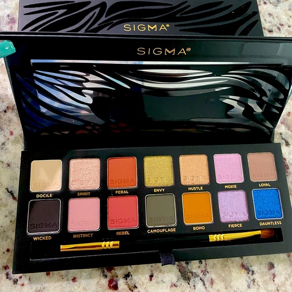 Sigma Beauty | Makeup | Newsigma Untamed Eyeshadow Palette With ...